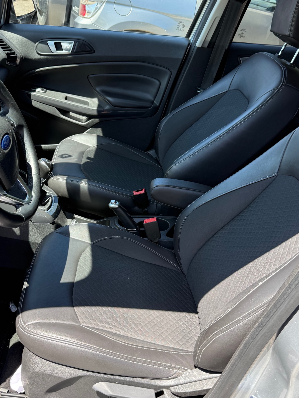 Ford EcoSport 1.0 ECOBOOST / 125 CH / STRICTEMENT RIEN À PRÉVOIR ...
